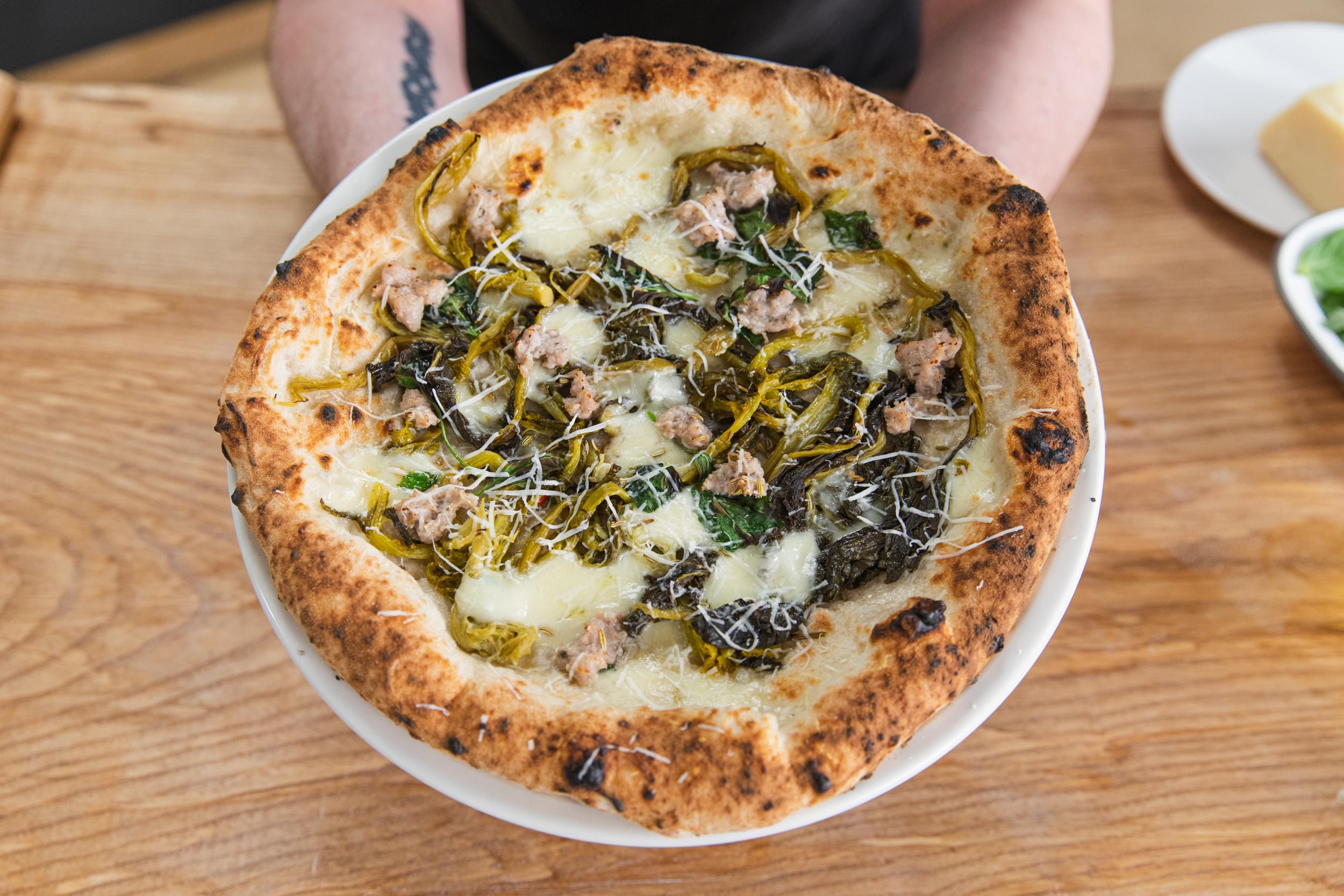 Salsiccia e Friarielli Pizza – Gozney