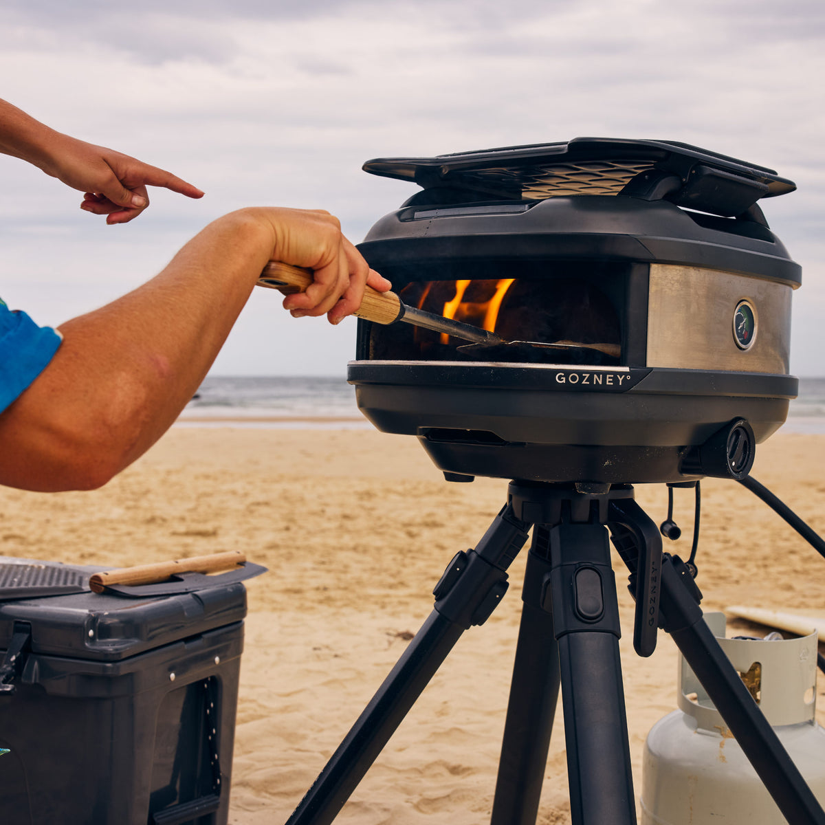 Gozney Venture Pizza Turning Peel | Gozney US